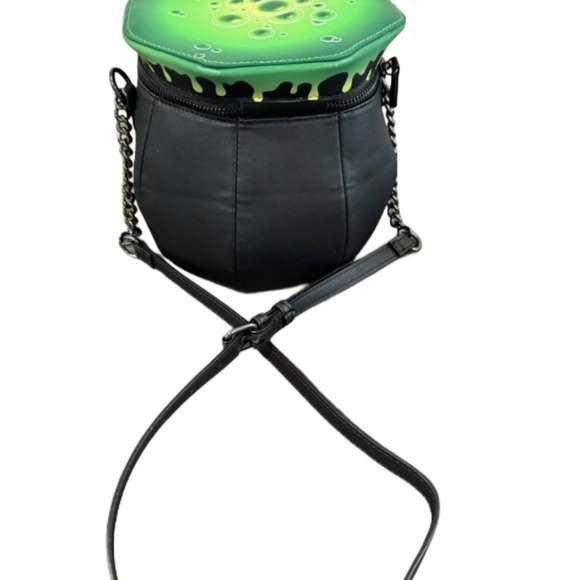 MAD Engine | Bags | Mad Engine Nwt Cauldron Witchy Viral Tiktok Purse ...